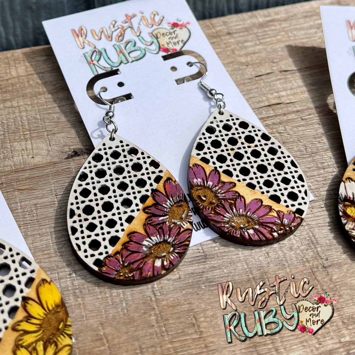 Daisy Rattan Earrings – Rustic Ruby Decor & More